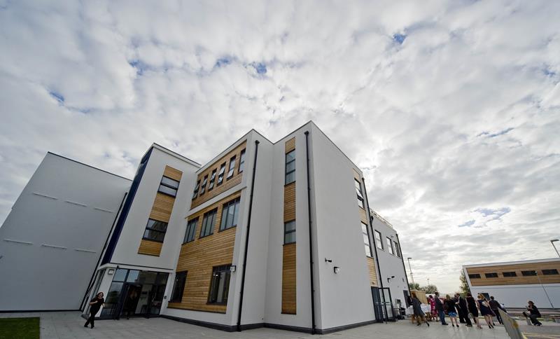 Snapped: Commonweal 6 Opening