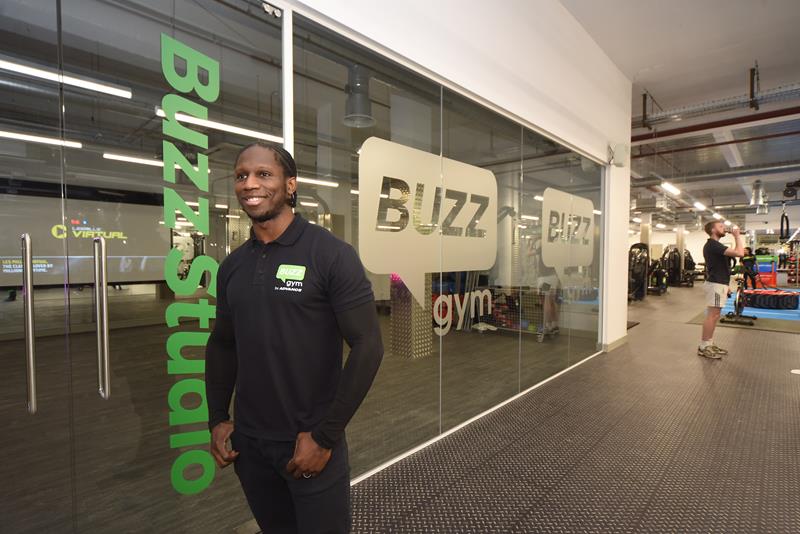 Snapped: Buzz Gym Opening Day!
